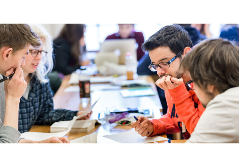 What courses does AP Math include? - Gia sư IB